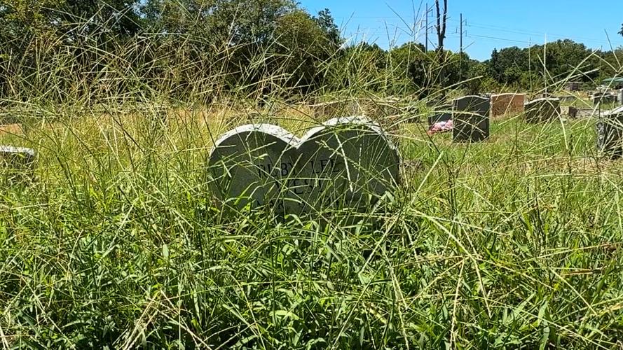 Families push for restoration at historic Carver Cemetery | ArkLaTex In-Depth | ktbs.com
