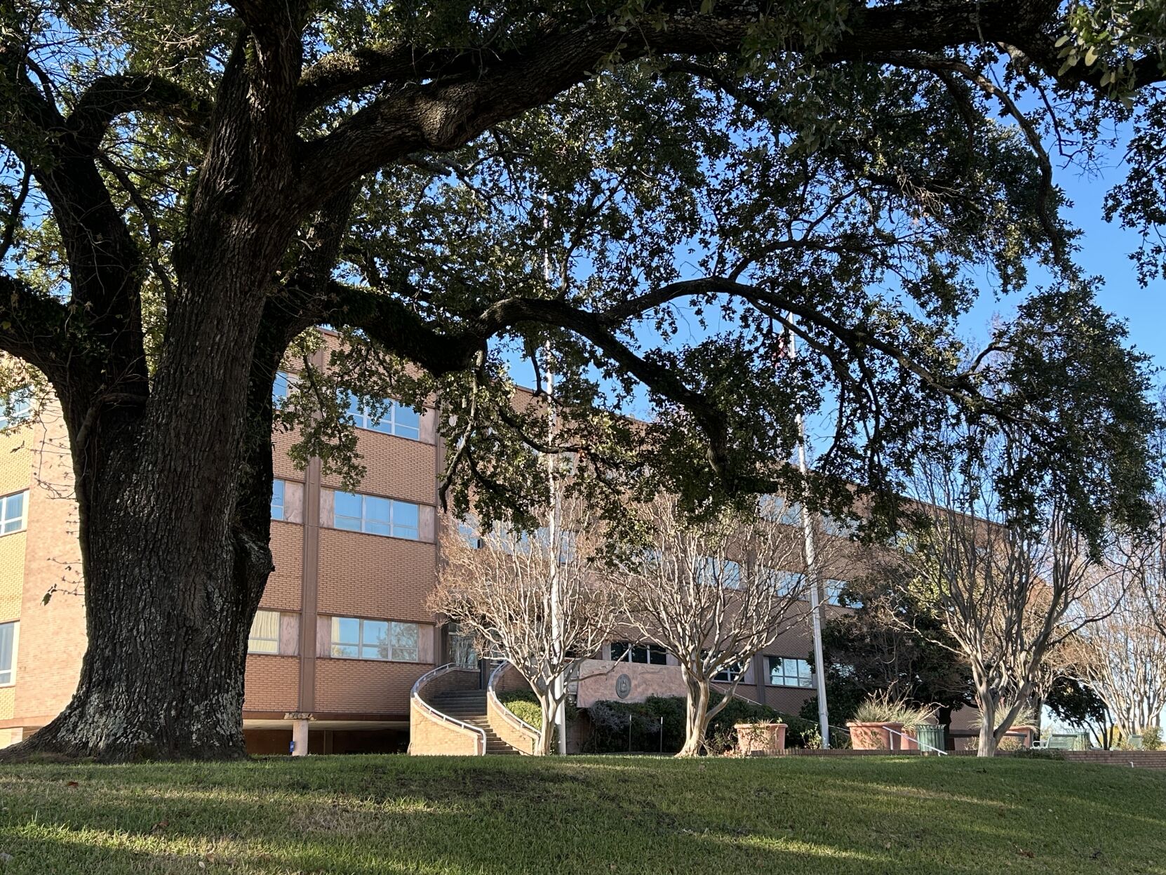 Shreveport Police Department fully moves out of decades-old building ...