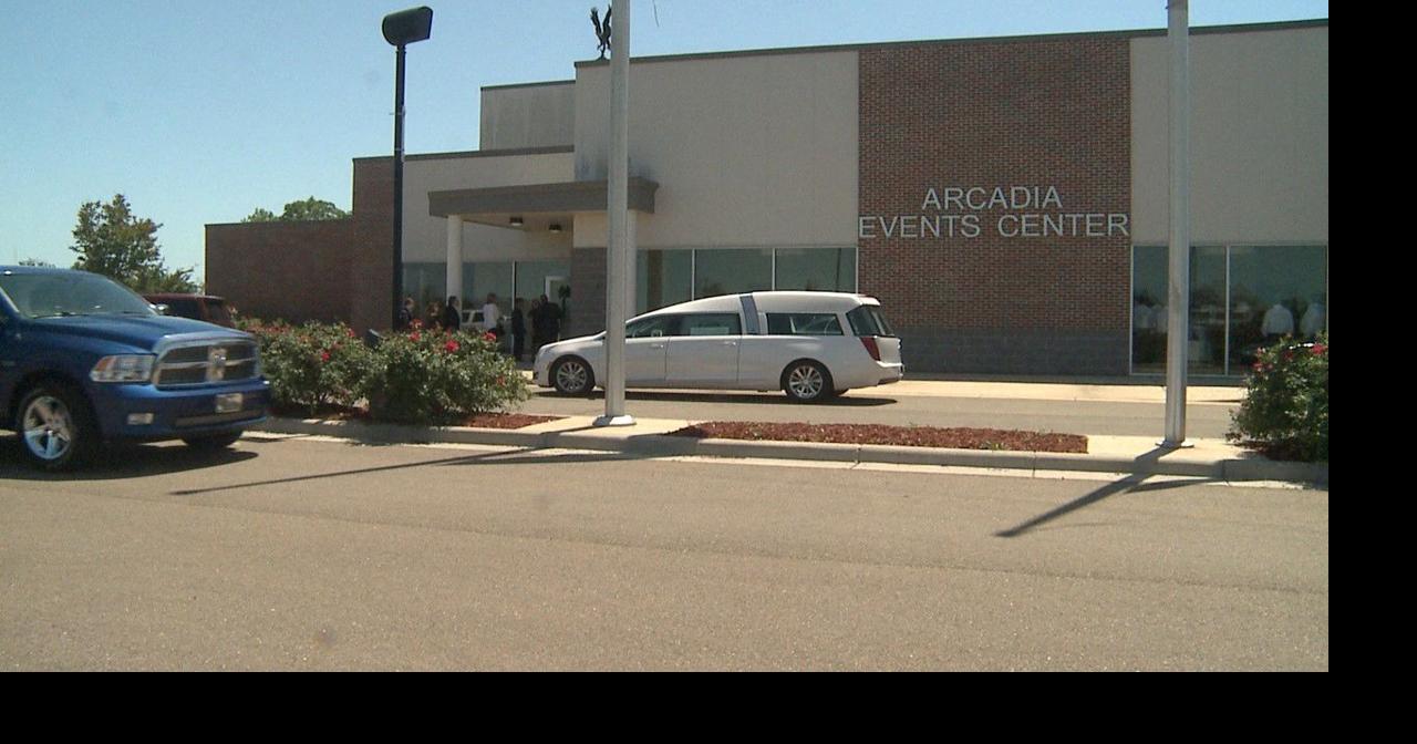 City of Arcadia says goodbye to Mayor Eugene Smith | News | ktbs.com