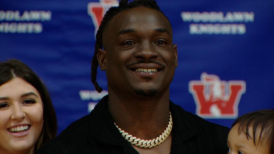 Donovan Wilson's No. 10 retired at Woodlawn | Sports | ktbs.com