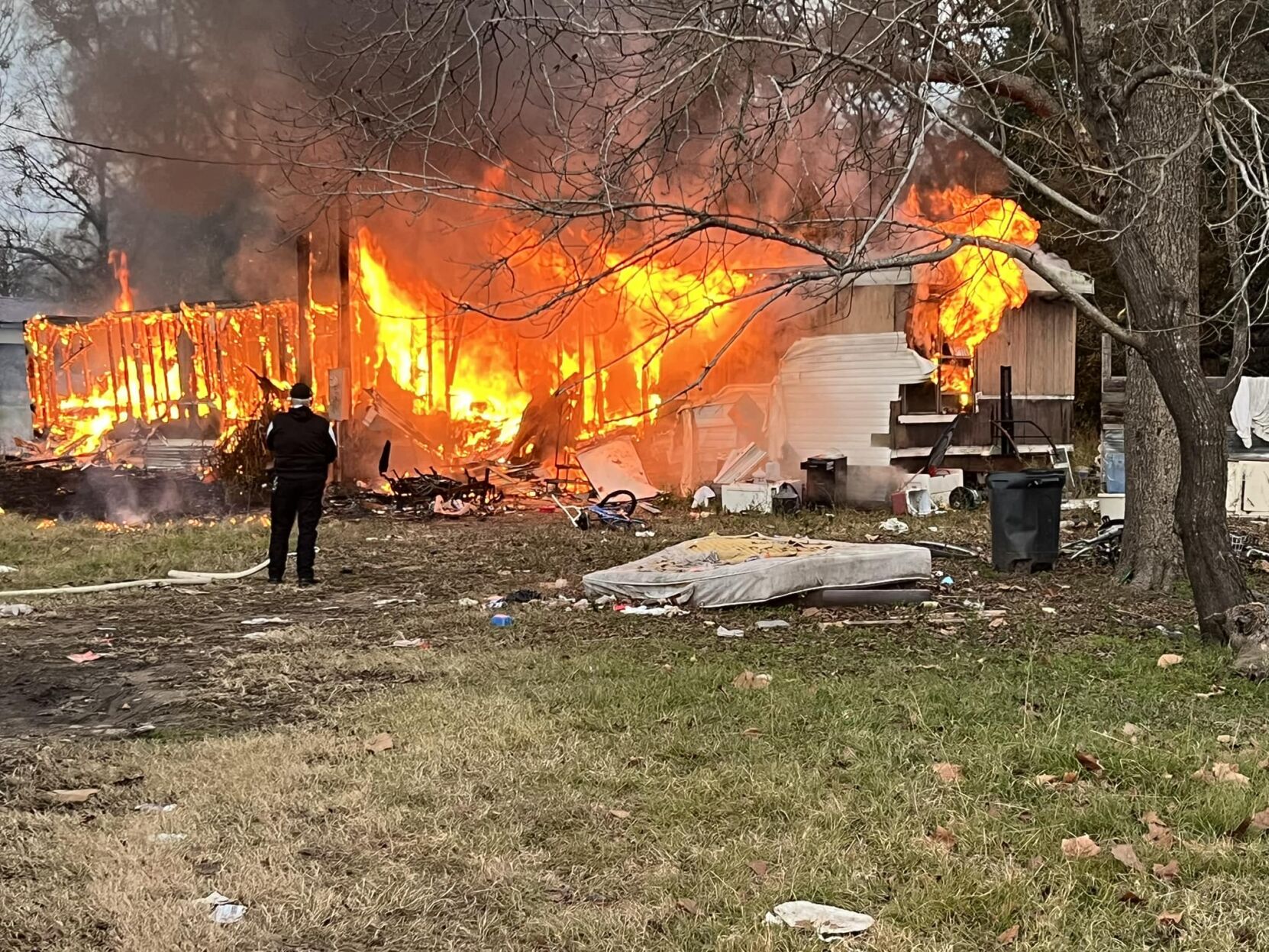 Fire destroys mobile home in Campti | News | ktbs.com