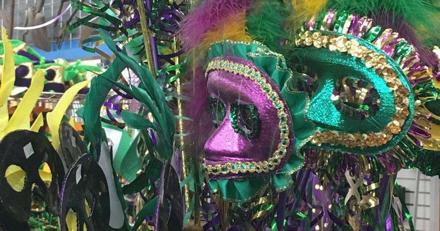Stockwell Place Elementary holds Fat Tuesday parade | Mardi Gras in the ...