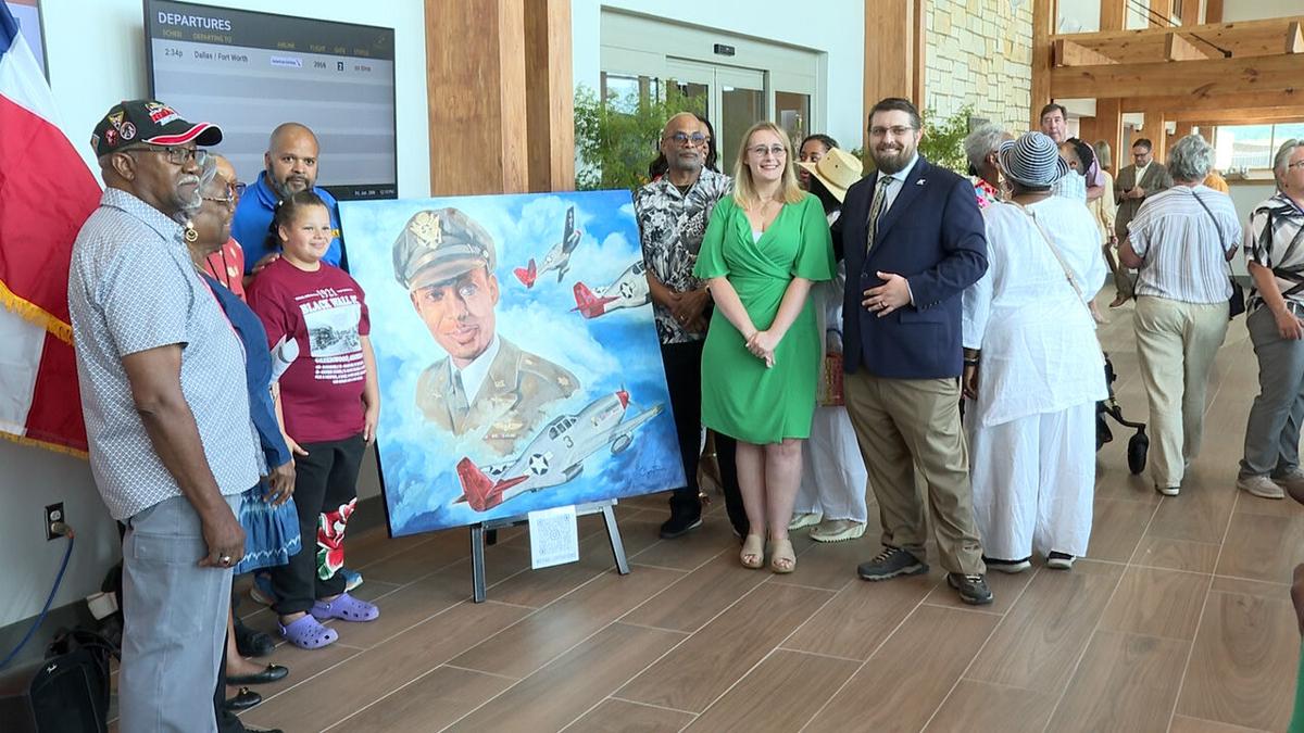 New terminal opens at Texarkana Regional Airport | Texarkana | ktbs.com