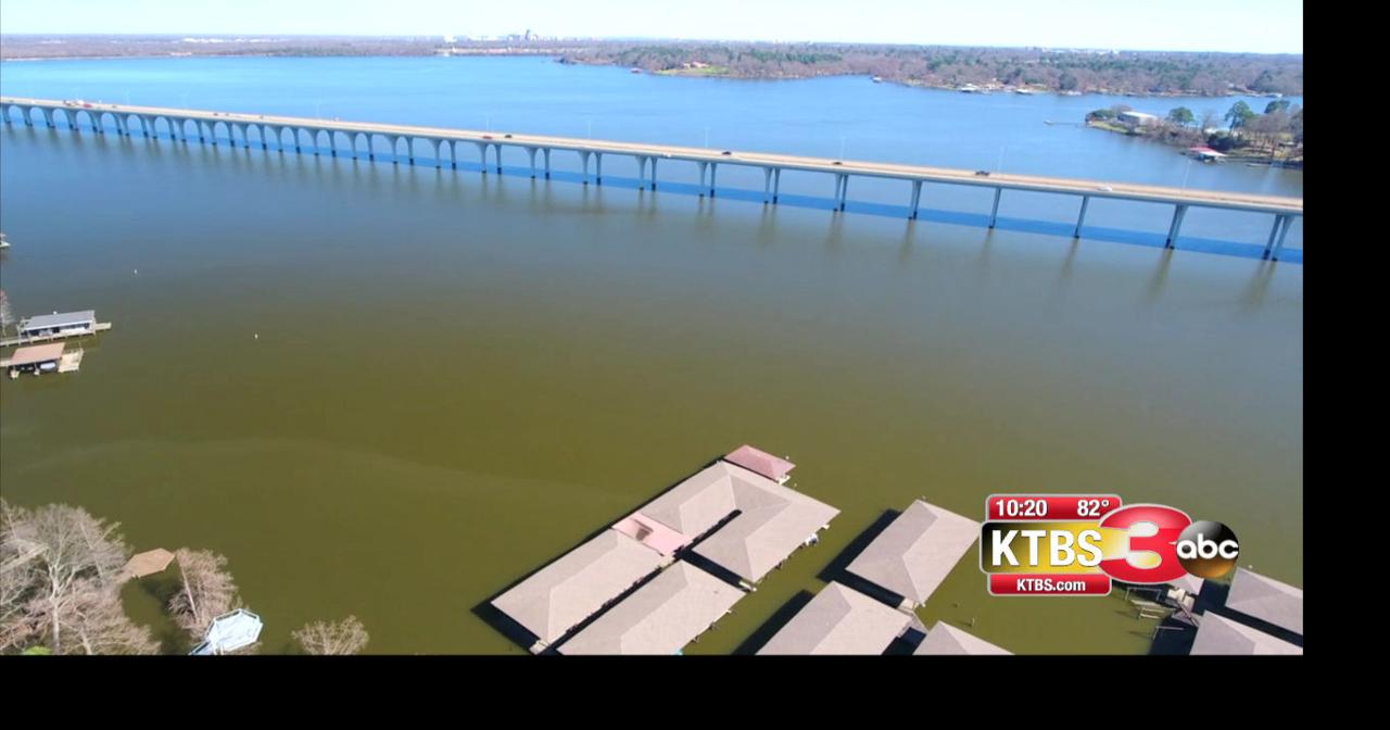 Cross Lake Bridge is in the dark as lights await repair | ArkLaTex In ...