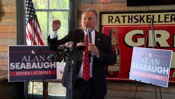 Alan Seabaugh announces campaign for Caddo DA | News | ktbs.com