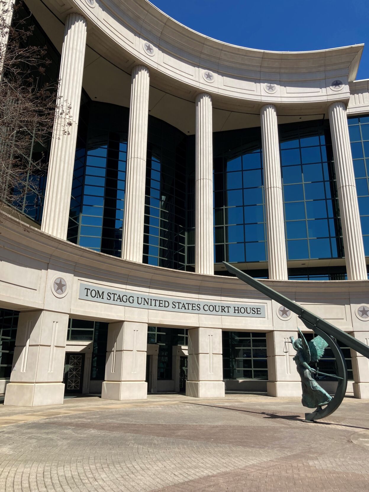 2 men sentenced to federal prison for defrauding Arcadia plant out of ...