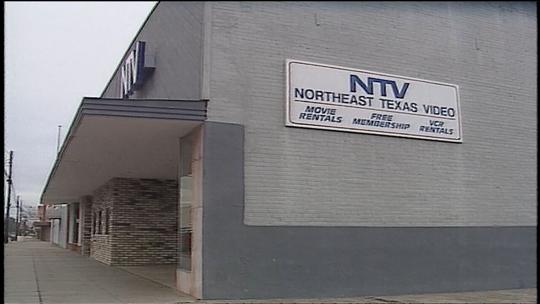 Kelly Wilson's father seeks answers in her 1992 disappearance | KTBS 3 ...