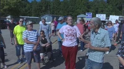 Mobile home owners protest skyrocketing lot rent | News | ktbs.com