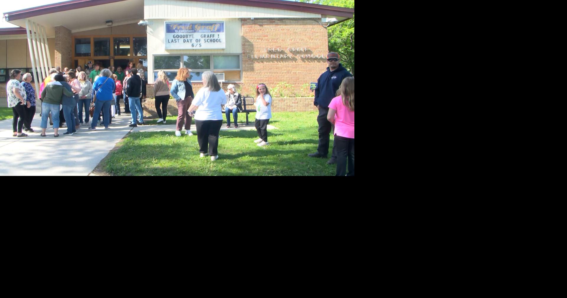 Laurel community bids farewell to Fred Graff Elementary | Montana News ...