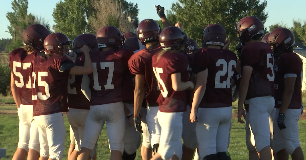 Roundup works to represent community through football | High School ...