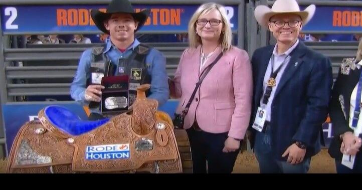 Melstone's Sage Newman repeats as RodeoHouston saddle bronc champion ...