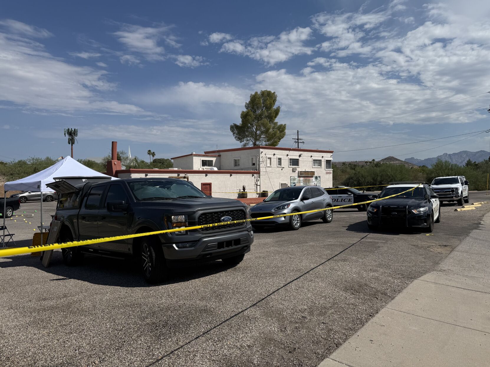 Homicide detectives investigate deadly shooting at Tucson bar | Crime ...