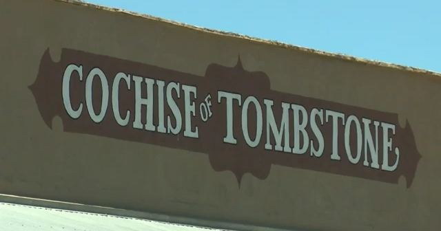 Tombstone movie cast reunites after 30 years | News | kvoa.com