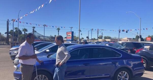 Street vendor given 'dream job' by Arizona car dealership | Motor ...