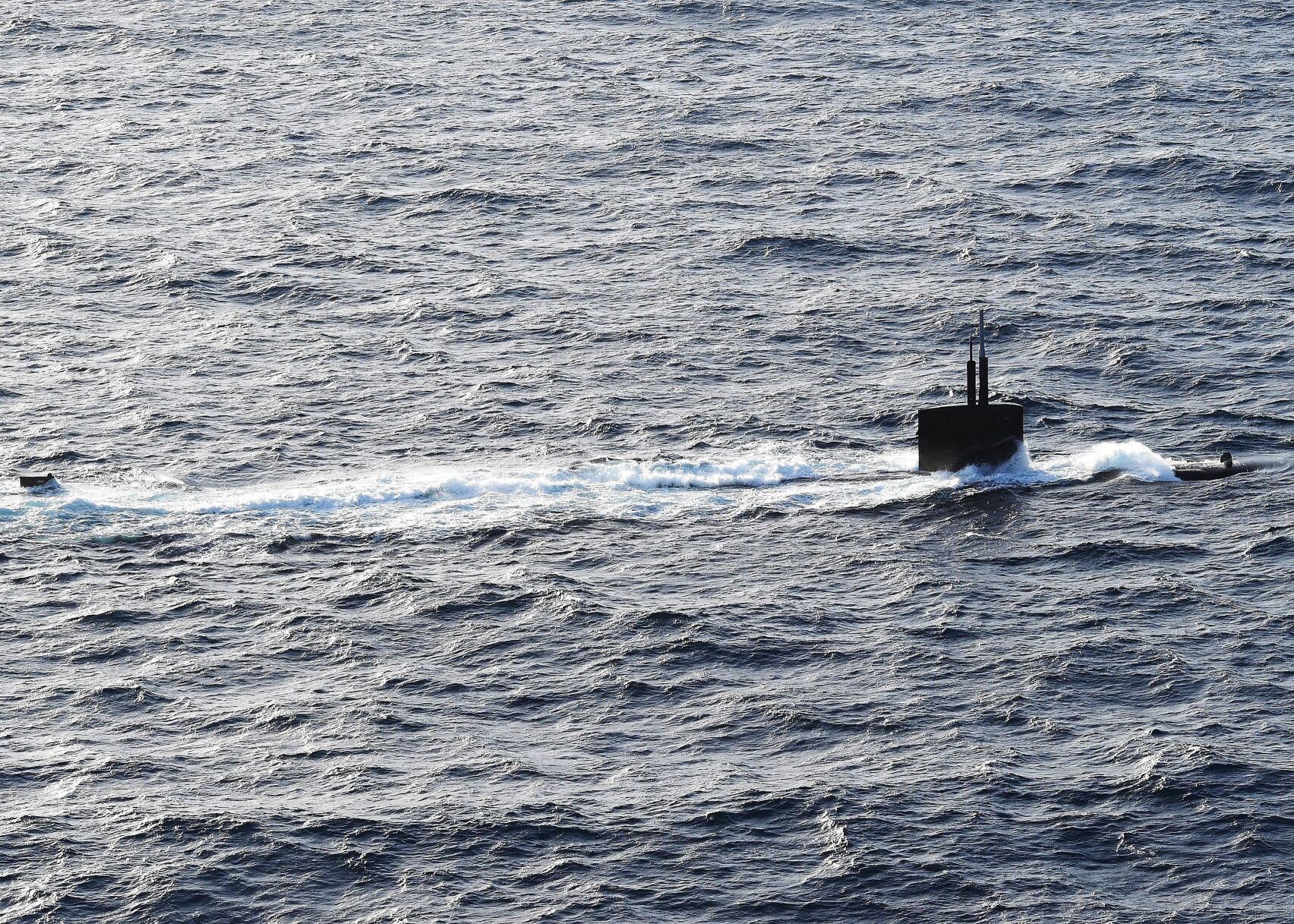 US nuclear-powered submarine arrives in Guantanamo Bay a day after ...