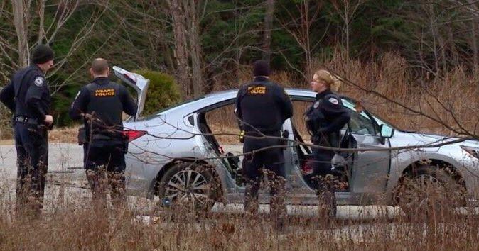 2 arrested after man's AirPods lead police to stolen car | Police ...