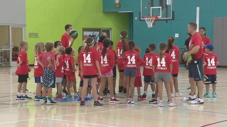 Arizona Basketball Alum Sam Thomas hosts 2nd annual kids camp | News ...