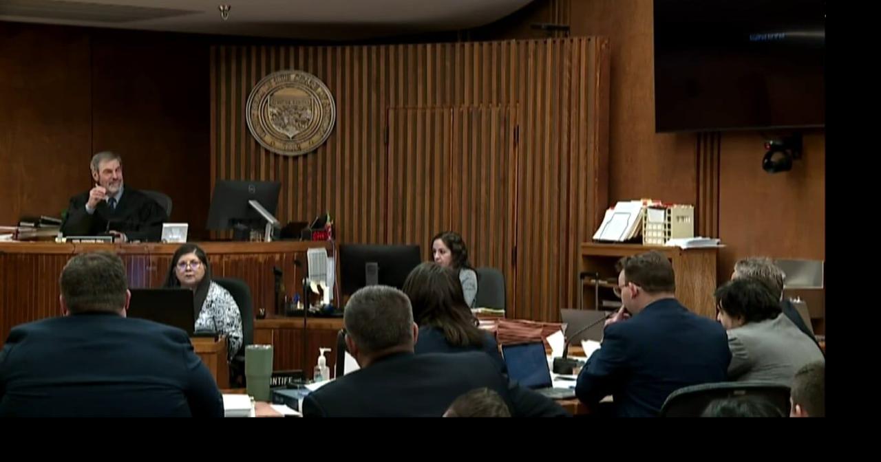 Second week of University of Arizona murder trial nears its end | Video ...