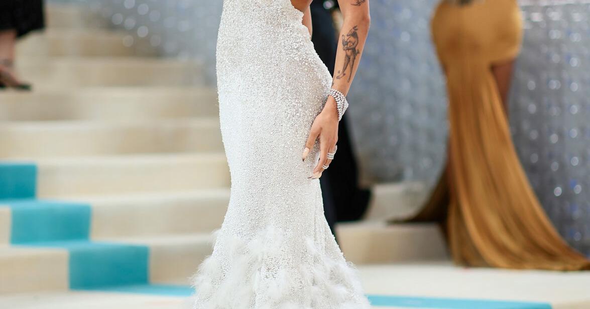 Doja Cat and Jared Leto dressed up like Karl Lagerfeld's cat for the ...