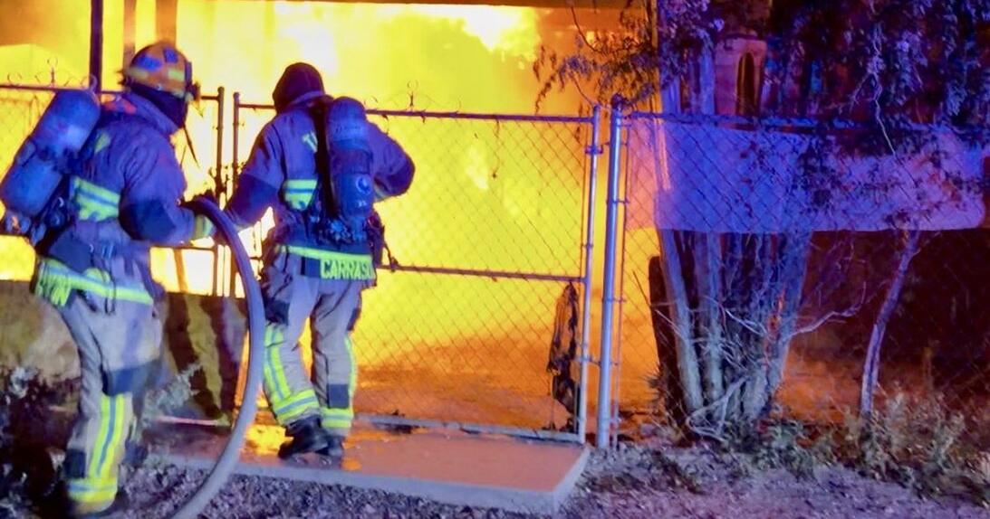 Tucson Fire crew puts out single-story home fire in midtown | Local ...
