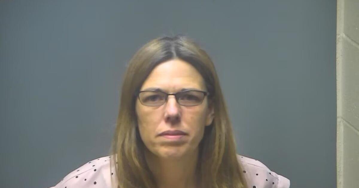 Woman sentenced for catfishing daughter online | Police | kvoa.com