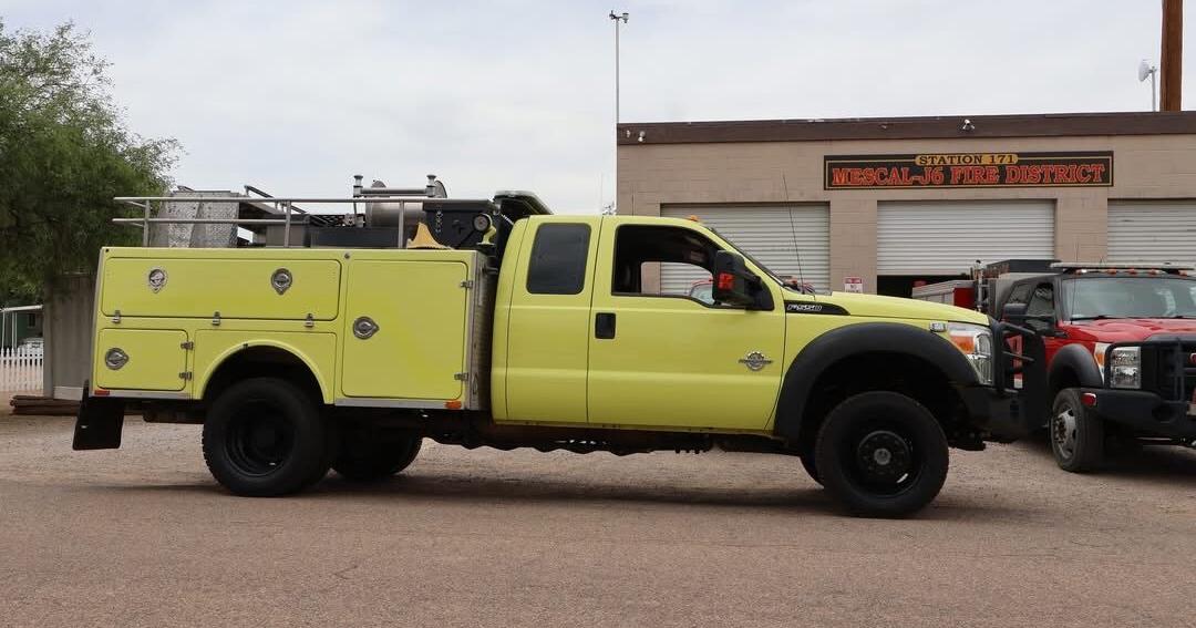Mescal-J6 gets new fire truck to battle Cochise County wildfires ...