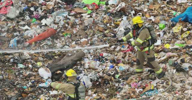 Fire crews tackle Eloy Landfill blaze with UAV support | News | kvoa.com