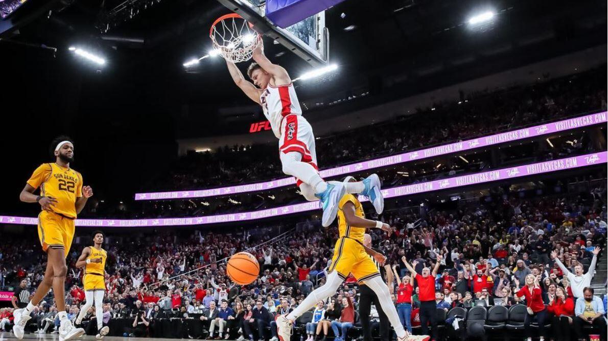 Pelle Larsson (23) dunks on ASU | | kvoa.com