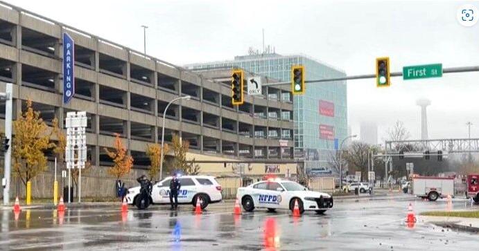 Rainbow bridge US-Canada border car crash explosion | | kvoa.com
