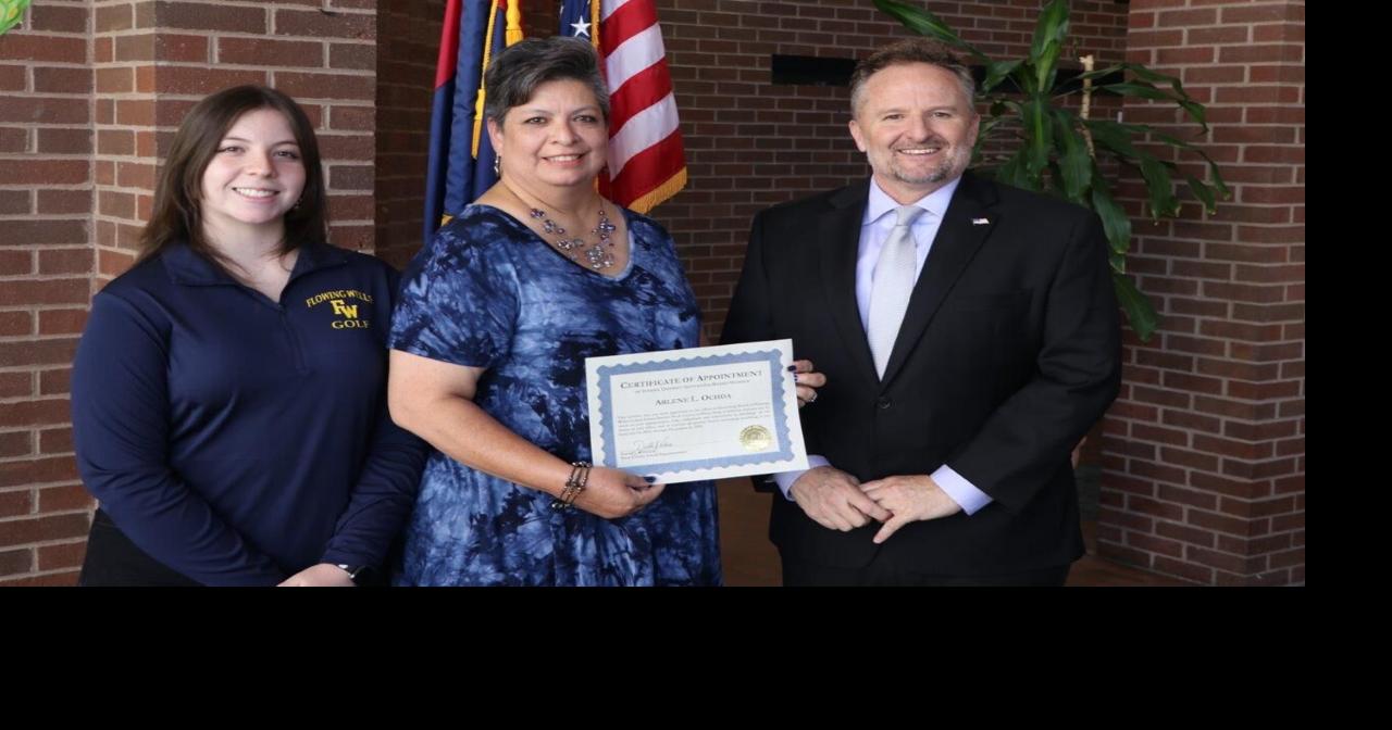 Flowing Wells welcomes new board member Arlene Ochoa | Local News ...