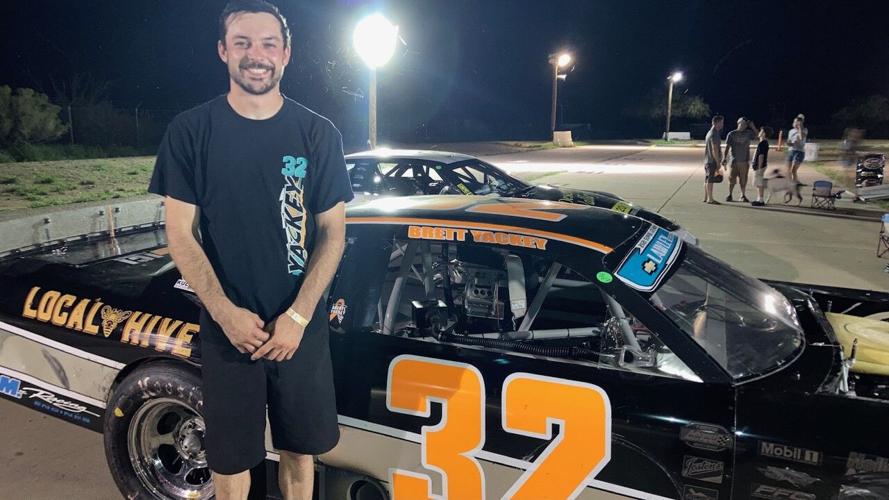 Yackey and McGriff dominating Tucson’s NASCAR oval | Local News | kvoa.com