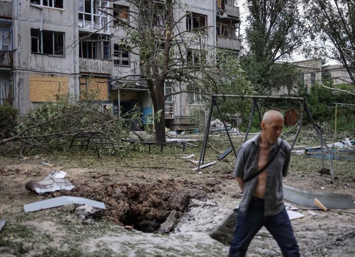 Ukrainian city of Severodonetsk now 'completely under Russian ...