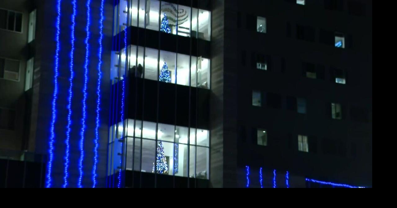 Diamond Children's Hospital lit up Wednesday | Video | kvoa.com