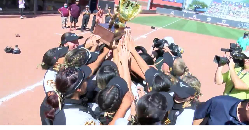 Salpointe softball’s state title; unbeaten season | Local | kvoa.com