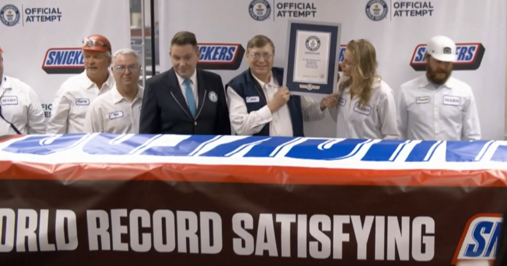 World’s largest Snickers bar claims record for largest chocolate nut ...