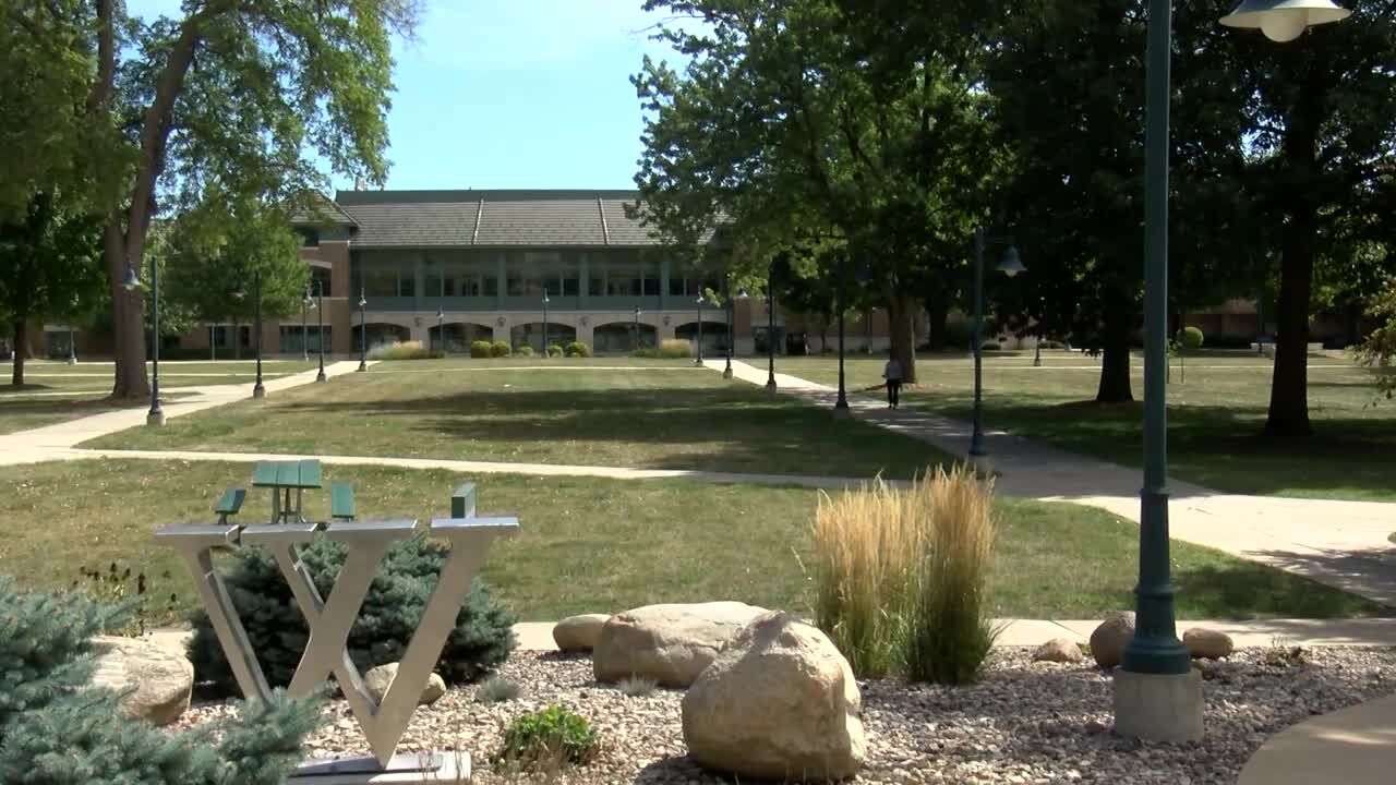 Lindsey Leonard named VP for student life at Wartburg College ...