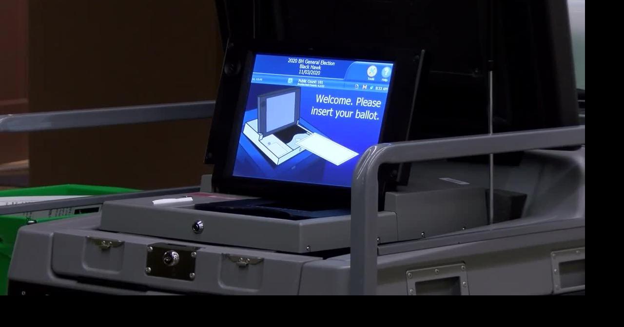 Hand sanitizer jams ballot scanner in Des Moines | Politics | kwwl.com