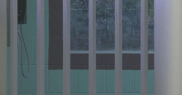 UPDATE: 28 Dubuque County jail inmates test positive for COVID-19 ...
