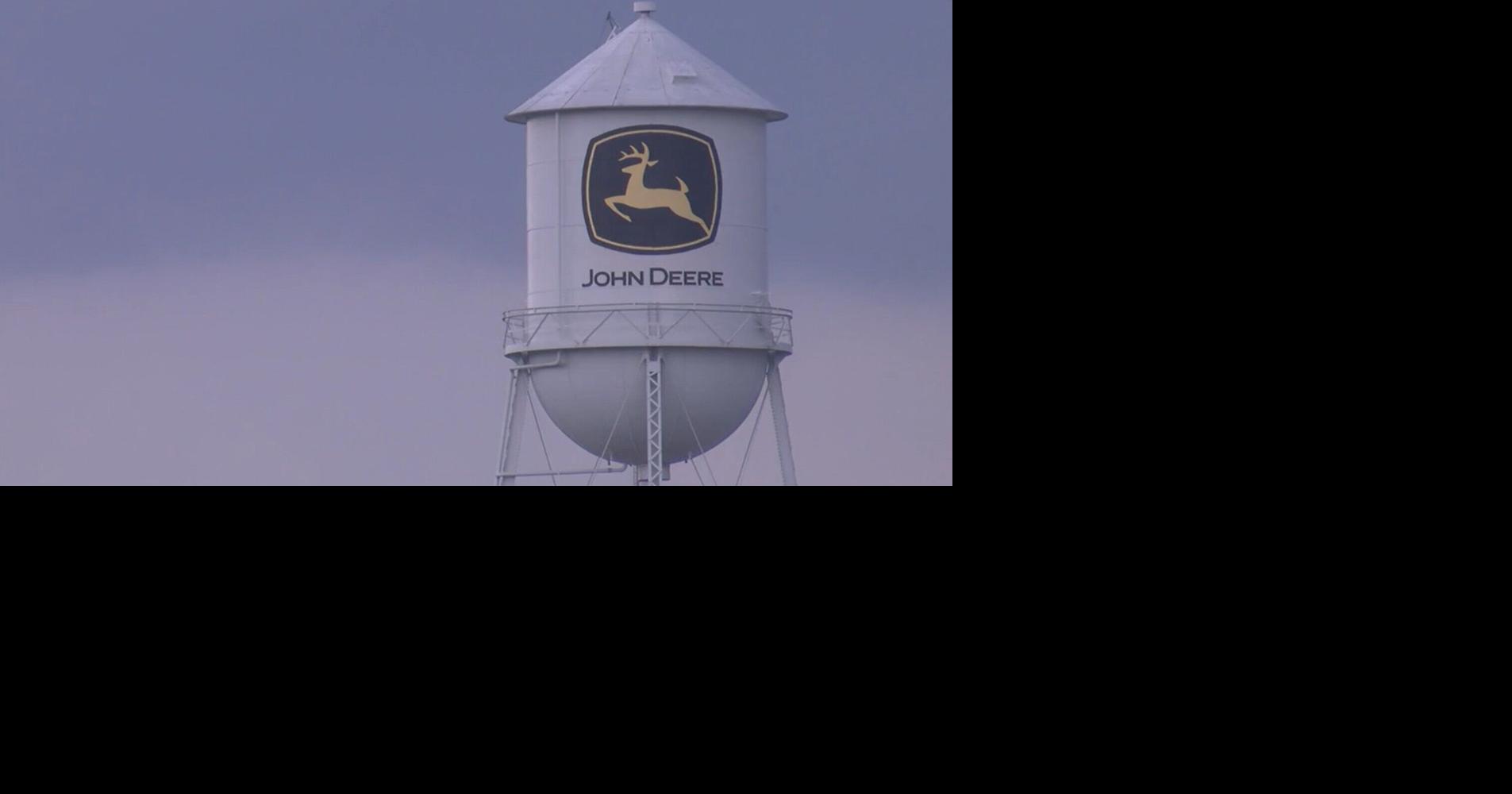 Over 40 John Deere employees returning to work in Iowa | News | kwwl.com