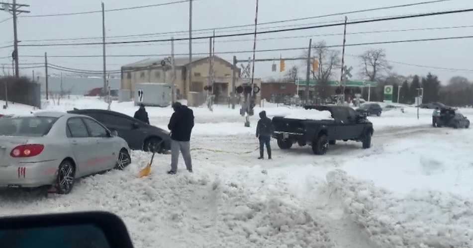 Power outages in Northeast after massive bomb cyclone blizzard | News ...