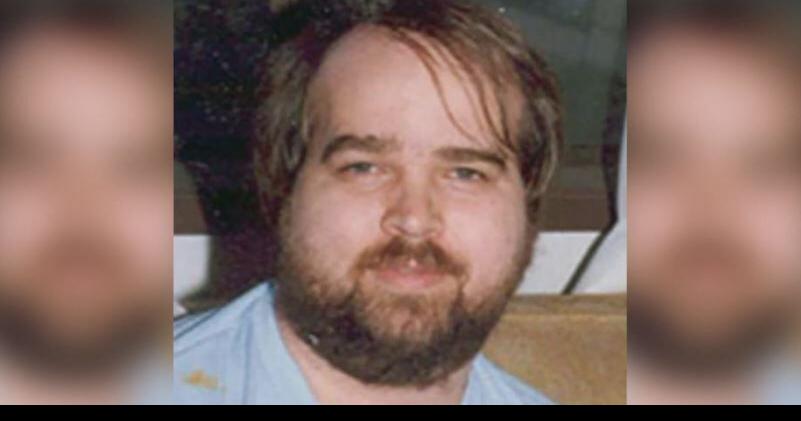 Man on the run for 23 years turns himself into the FBI | News | kwwl.com