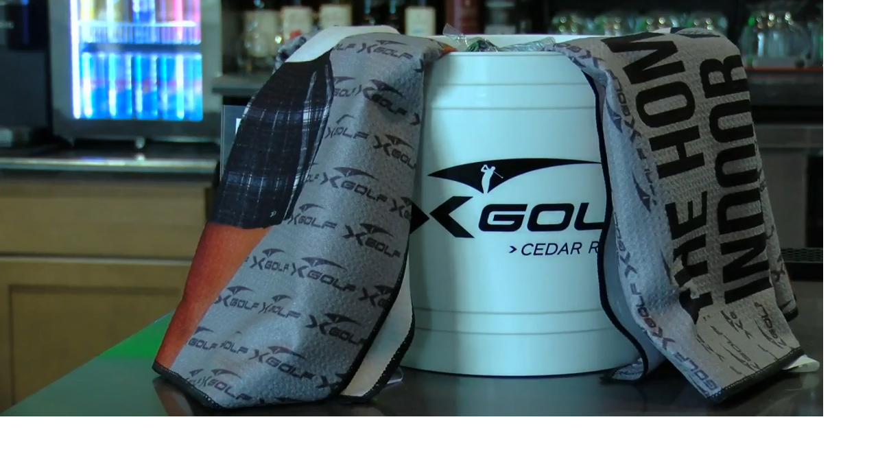 X-Golf gives Hawkeye fans free beer during promotion of Big Ten ...