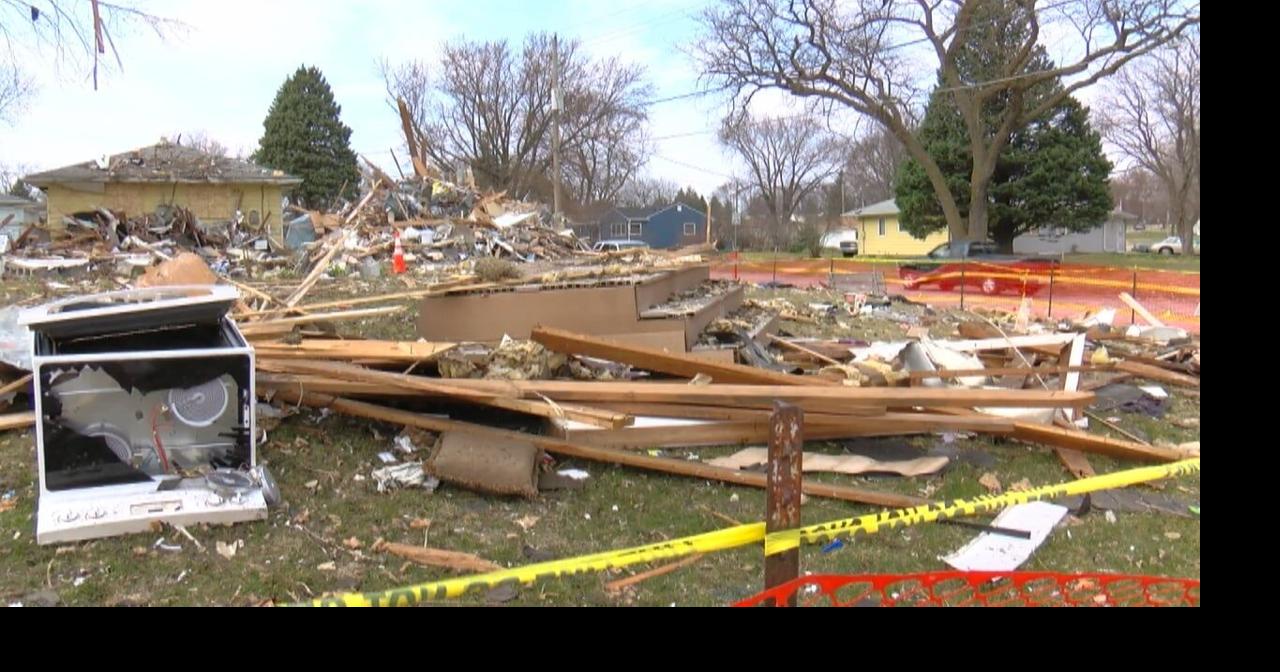 Waterloo Fire Department reacts after 'shocking' house explosion ...