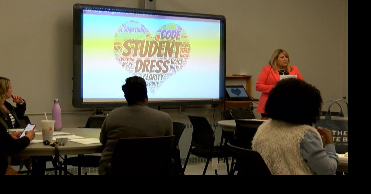 Waterloo Schools parents propose changes to school's dress code ...