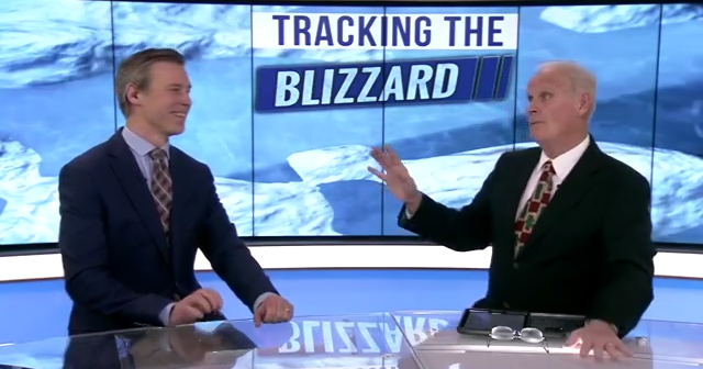 Mark Woodley on his viral weather reporting | News | kwwl.com