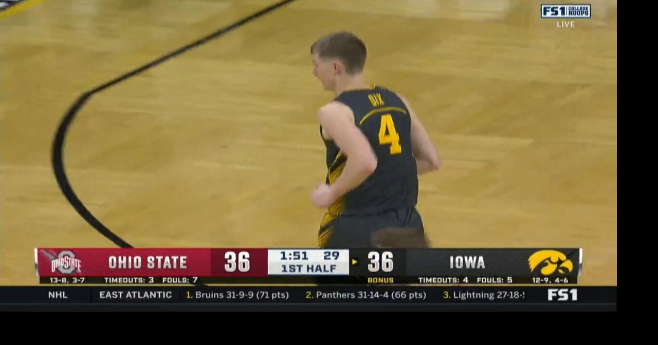 Iowa Hawkeye men edge Ohio State 79-77 | News | kwwl.com