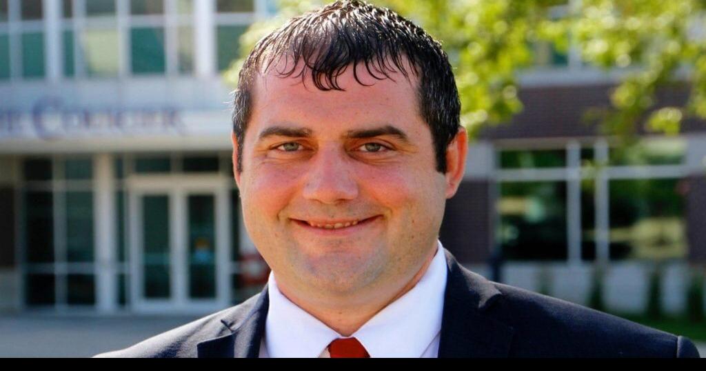 Chris Shimp resigns from Waterloo City Council | News | kwwl.com