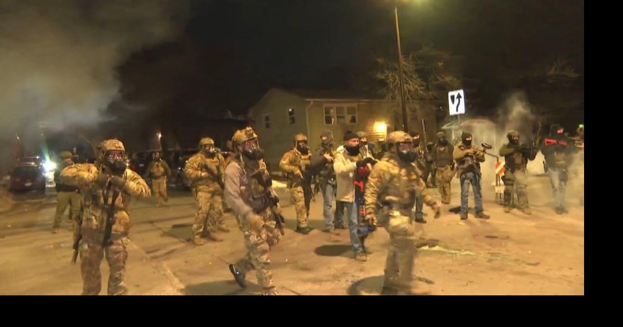 Minneapolis protest erupts after officer shoots man during traffic stop ...