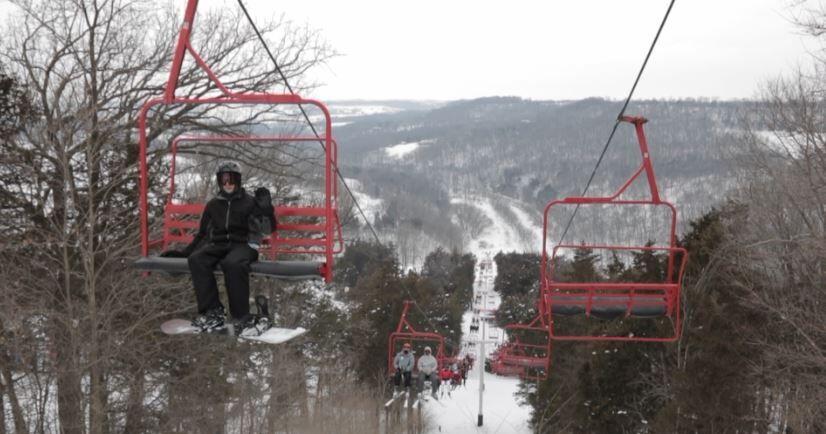 Sundown Mountain Resort opens for the season | Dubuque | kwwl.com