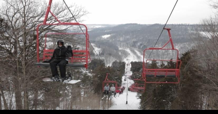 Sundown Mountain Resort opens for the season | Dubuque | kwwl.com